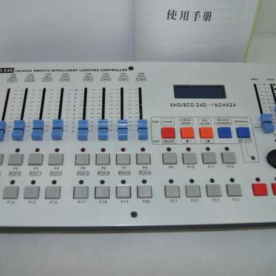 Cina Apparecchiature di illuminazione per palcoscenico 240 DMX Controller DJ Disco DMX Console con tensione AC220V in vendita