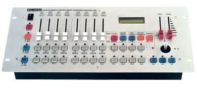 Cina 5000000 ore di vita Mini Dmx Console per DJ Disco Party LED Emittente di luce colore in vendita