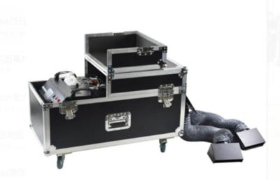 Cina Single Head 3000W Water Fog Machine Stage Equipment Water Low Mist Machine Per performance sul palco di un matrimonio in vendita