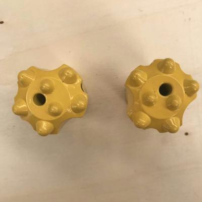 China Spitzen Sie sich klopfen weg 7 Knopf-Bohrer, der 11 Verjüngungs-Grad Dth-Hammer biss 32mm 36mm 38mm zu zu verkaufen