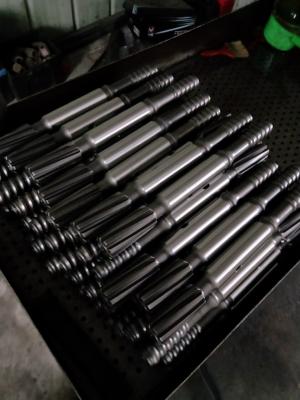 中国 地図書のCopco Cop1840の長さ565mmのための糸T45 T51の穴あけ工具のすねのアダプター 販売のため