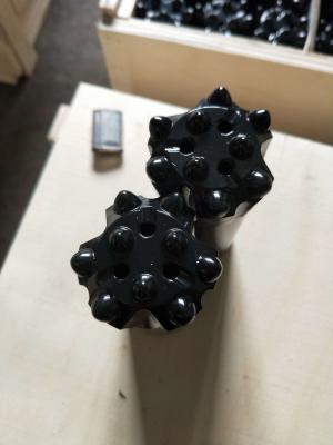 China Broca plana del botón de la cara de R32 45m m para minar la pequeña perforación del agujero de la roca en venta
