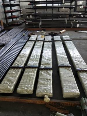 중국 Hex32 - T38에 의하여 교련 막대 실을 꿰는 내뿜는 구멍 높은 피로 힘을 가진 9.6 Mm 판매용