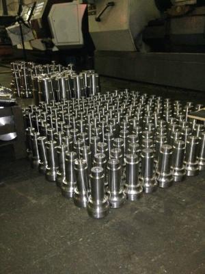 중국 4개는 하드 록 DTH 지하 광업을 위한 DTH 드릴용 날 탄소 강철 물자를 망치로 칩니다 판매용