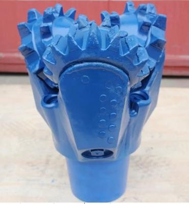 중국 IADC437 IADC637 Tricone 드릴용 날 우물 드릴링 위조 가공 판매용