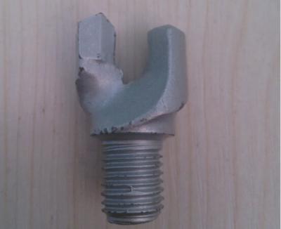 Cina Punte di perforazione d'avvitamento del bottone 27mm - 32mm con l'inserzione del carburo di tungsteno in vendita