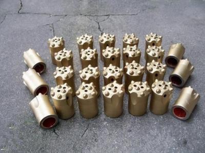 China Ferramentas de perfuração da mineração do carboneto de tungstênio, 7° que Quarrying o bocado de botão do atarraxamento de 34mm à venda