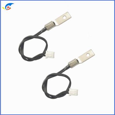 Cina 26*7.5 Anello di cablaggio quadrato Tipo 10K 15K 20K 47K 50K 100K Sensore termistor per batteria al litio in vendita