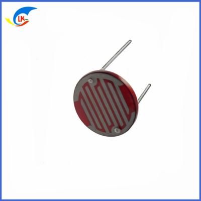 Cina 20mm fotoresistore GM 20516 500VDC 5-10KΩ Resistenza scura 1MΩ In lampadine per giocattoli in vendita