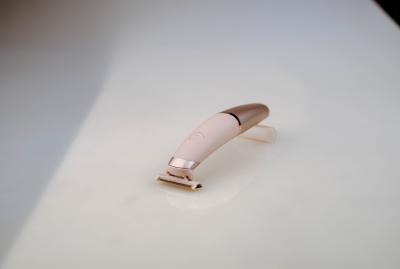 Cina SP-8002 Trimmer per capelli ricaricabile rosa Micro cordless in vendita