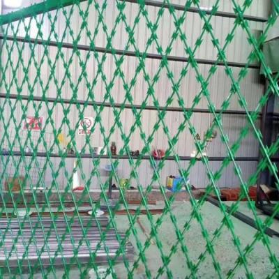 China Hot Dipped Galvanized Razor Barbed Wire Mesh Anti Climb Welded Blade Razor for sale