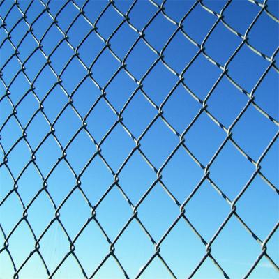 China Galvanized Chain Link Fence Diamond Iron Wire Mesh Fence Cyclone Metal Chain Link Mesh Fencing for sale