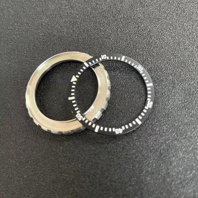 Cina il nero Metalization di 320-930Pa Sapphire Watch Bezel Insert With in vendita