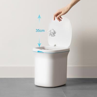 Cina BOOMJOY Sustainable Modern High Grade Automatic Sensor Bin For Bathroom Kitchen in vendita
