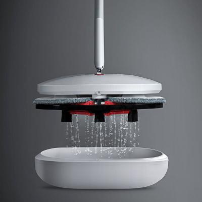 Cina Boomjoy Sustainable Household Microfiber Water Magic Flat Multifunction Flat Spray Mop For Floor Cleaning in vendita