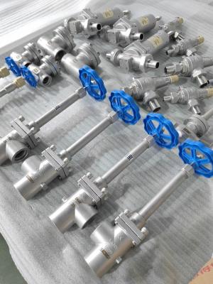 China DN10-100 válvula criogénica de globo de tronco curto PTFE válvula de mão válvula de tanque à venda