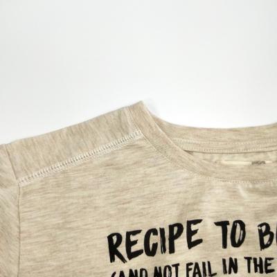 China Stijl Kinderkleding Samengeperst T-shirt met korte mouw en samengeperst ontwerp Te koop