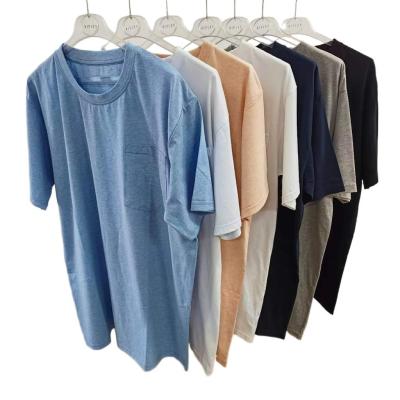 Cina T-shirt bianchi maschili con tasca morbida e traspirante T-shirt maschili in vendita