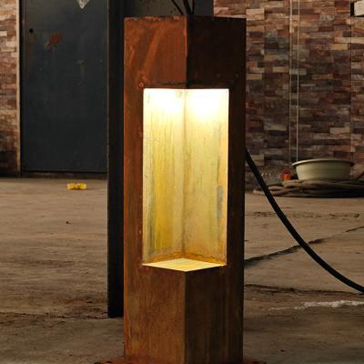 China 10W Solar Bollard Garden Lights Powder Coated Or Rusty Finish Corten Steel à venda