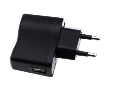 China CE-gecertificeerde universele USB-type 5V 300mA 5V 2A 5V 2.5A 5V 1A USB-stroomadapter Zwart Te koop