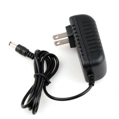 中国 特用DC電源アダプタ 黒色 出力電流100~2000mA 5V 1A 2A 2.6A 販売のため