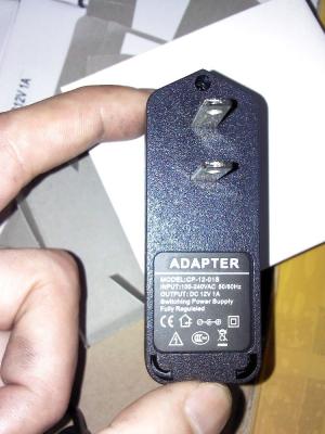中国 12W 6W 5W DC 12V 1A 12V 2A 5V 1A 6V 1A LEDテレビ電子壁プラグ電源アダプタ 販売のため