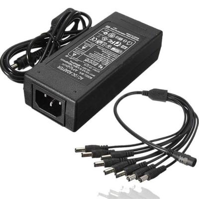 Cina Connessione desktop 12V 5A Adaptore di alimentazione a uscita multipla con 4 porte Pigtail certificato CE in vendita