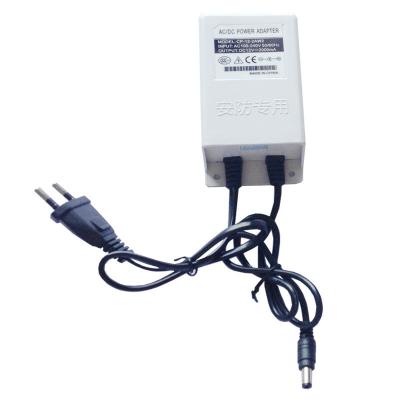 China Excelente adaptador de energia 12V DC à prova d'água com corrente de saída de 2000mA em branco à venda