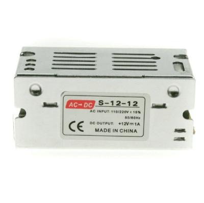 China 100/220V Input 12W 12V 1A DC CCTV LED stroomvoorziening voor beveiligingssysteem Te koop