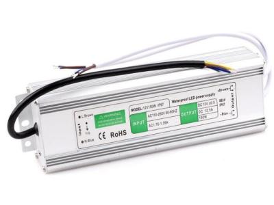 Cina DC12V 24V 150W IP67 tensione costante LED driver alimentazione con design impermeabile in vendita