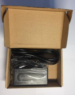 Cina Desktop 100 240V AC 12VDC 6Amp Adaptore 72W 12V Alimentatore nero corrente di uscita 6A in vendita