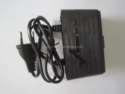 중국 빗방울 전 24w 12v 1a 15v 1a 12v 2a 2000mA 출력 전류를 가진 빗방울 전 전 전력 어댑터 판매용