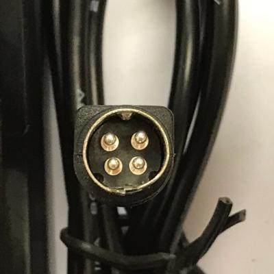 China DC-uitgang 12V 4A 5A 4 Pin DIN vervangende AC-stroomadapter voor harde schijf LCD TV DVR Te koop