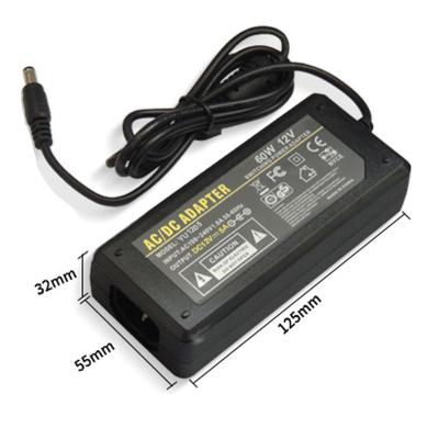 Cina Fornitore di alimentazione per prodotti elettronici da 60W 12VDC Voltaggio di uscita EU Plug 100-240V AC Input in vendita