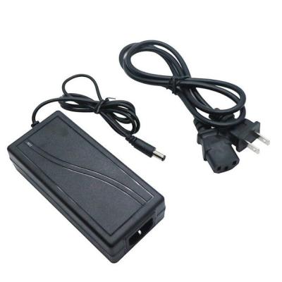 中国 C-Power 100-240V AC インプット DC 24V 5A 120W スイッチ電源アダプタ 効率82% 販売のため