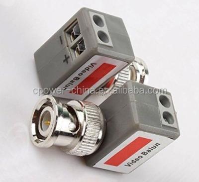 Cina Facile installazione CCTV Coaxial BNC Video e Power Balun Transceiver a CAT5 ANGOLO RETTO in vendita