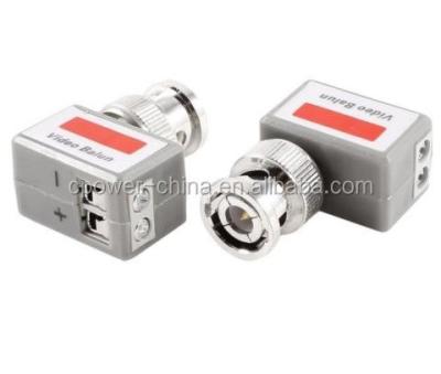 Cina Facile installazione CCTV Coaxial BNC Video e Power Balun Transceiver a CAT5 ANGOLO RETTO in vendita