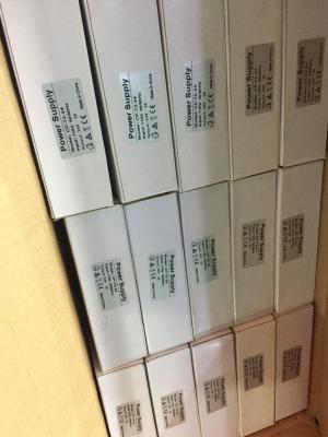 Cina Frequenza di uscita 50/60Hz C-Power Programmabile AC110V 220V Alimentatore a corrente continua 24V 3A 72W in vendita