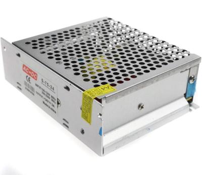 Cina Tipo di commutazione AC DC Power T8 LED Tube 3.3V 5V 10A 24V 2.5A 60W alimentazione in vendita