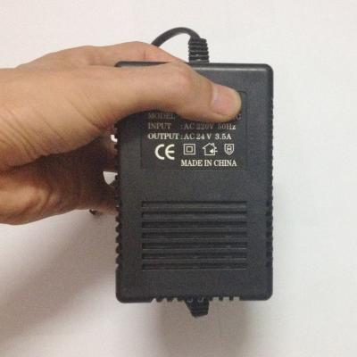 중국 싱글 출력 2A 3A 24VAC CCTV PTZ 카메라 C 전력 110V/220V AC 입력 판매용