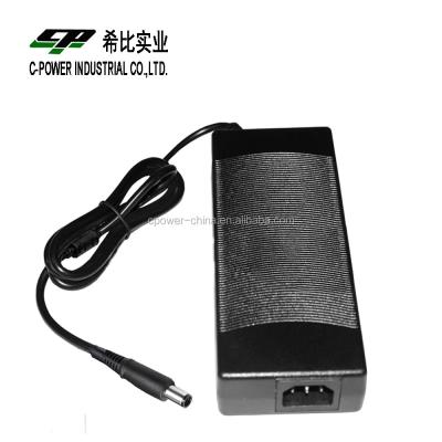 中国 12VDC出力電圧 デスクトップ接続 C電源 100-240V AC 10A 120W アダプター充電器 販売のため