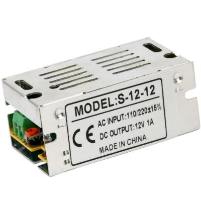 China C-Power Beautiful LED ac dc 12V1a 24v 650ma fonte de alimentação para tensão constante à venda