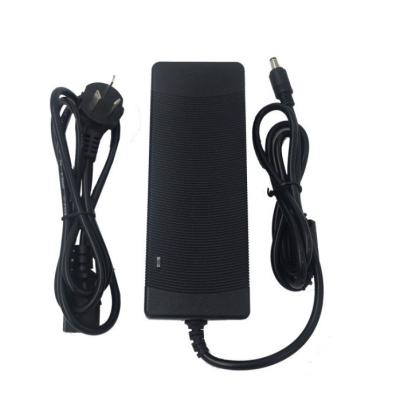 Cina C-Power 100-240v 36v 4a 144w 36volt Black Power Adapter con connessione desktop in vendita