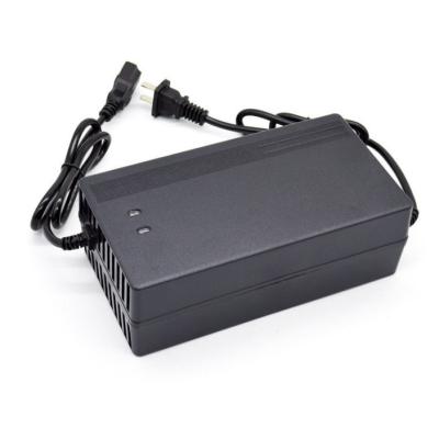 中国 C-Power 常電圧 12.6V/14.5V/14.6V 10A 3S/4S/1S バッテリー充電器 18650 販売のため