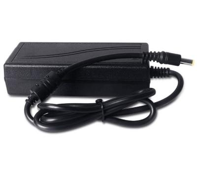China Compacte EU 12V 24V 4A 2A Desktop stroomtoevoer met 220V gelijkstroomuitgang en 4000mA stroom Te koop