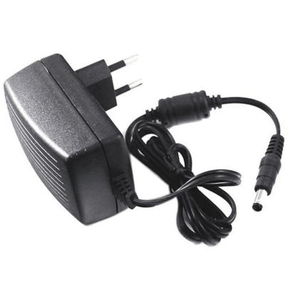 China AC100-240V 50/60Hz Voltagem de entrada 9V DC 2500mA Adaptador de alimentação para aparelhos elétricos à venda