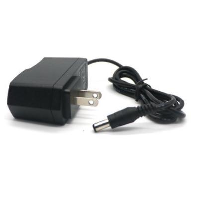 Cina 12V 0.4A Nero Costante Voltaggio Adaptore di corrente AC/DC per C-Power Ultimo in vendita