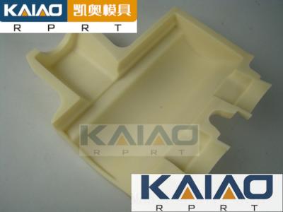 Cina Derisione automobilistica professionale dello stampaggio ad iniezione che compone ignifuga in vendita