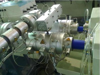 Cina Linea di produzione di plastica del tubo del PE della vite del gemello di alta efficienza per il rifornimento idrico in vendita