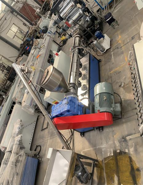 Dubbele Schroef die Pvc-de Uitdrijvingslijn 350kg/H 146kw villen van de Schuimraad